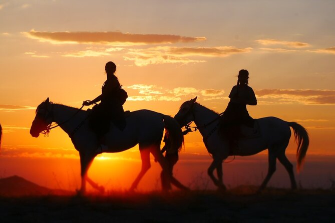 Best Sunrise Horse Riding Tour in Cappadocia - Min.2 Pax. - Complimentary Refreshments and Photo Opportunities