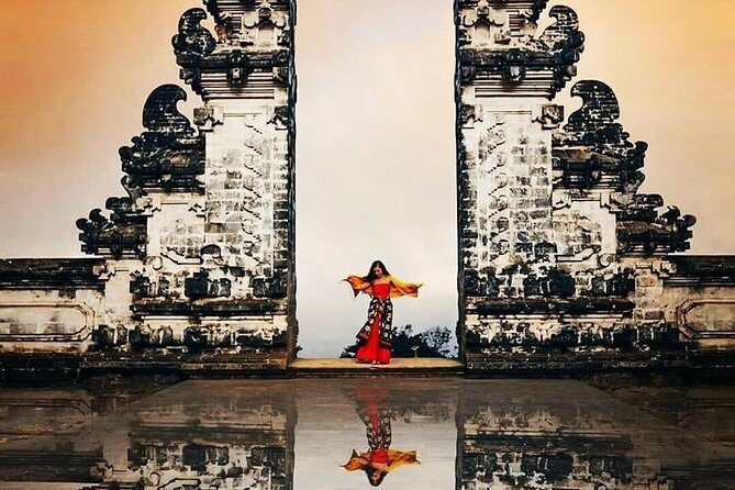 Best Tour to Lempuyang Temple, a Gate of Heaven with Snorkeling Blue Lagoon - Blue Lagoon Beach: Snorkeling Paradise