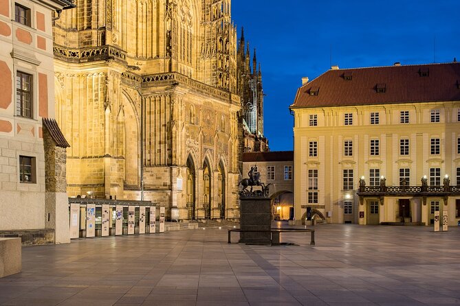 Best views of Prague by night - FAQ