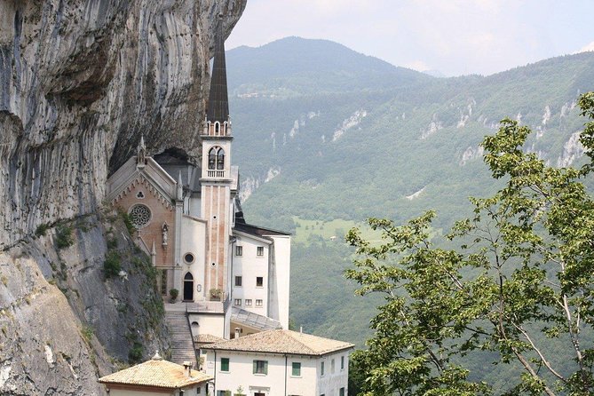 Between heaven and earth: Sanctuary of Madonna della Corona - Practical Details