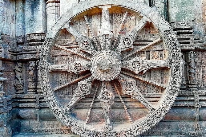 Bhubaneswar city tour & Konark Sun Temple in private car with guide - Practical Details and Value