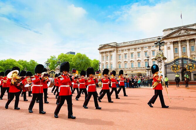 Big Ben, Westminster Abbey & Changing of the Guard Guided Tour - Meeting Point and End Location