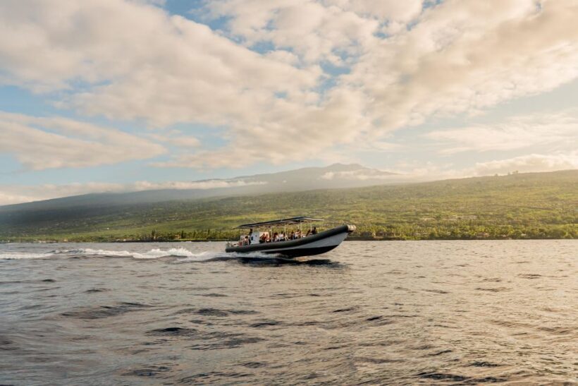 Big Island: Kona Super Raft Sunset Cruise - A Detailed Look at the Kona Super Raft Sunset Cruise