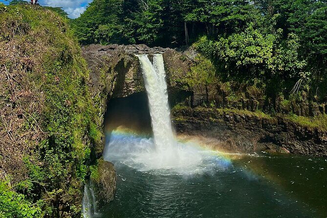 Big Island Private Tour Waipio Valley Volcanoes Waterfalls - What to Expect from the Itinerary