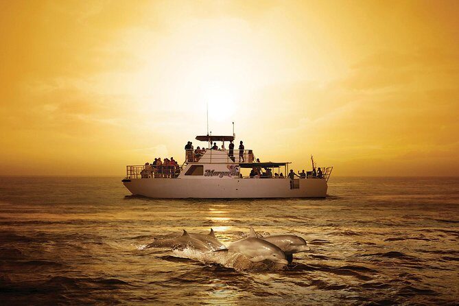 BIG Sunset Cruise - Dinner & Dolphin Watching in Guam - The Cruise Experience: What to Expect