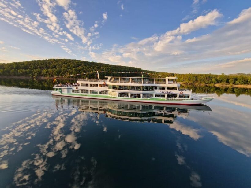 Biggesee: Boat Tour with All-inclusive cake buffet - The Sum Up