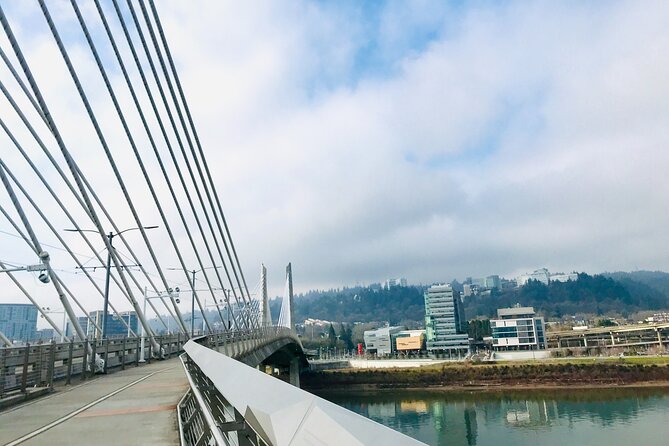 Bike Around Portland Oregon: Art, Culture, Bridges, Poetry - Exploring Portland on Two Wheels: Art, Bridges, and Neighborhood Charm