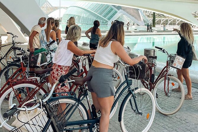 Bike Grand Valencia Private Tour - Visiting the City of Arts and Sciences
