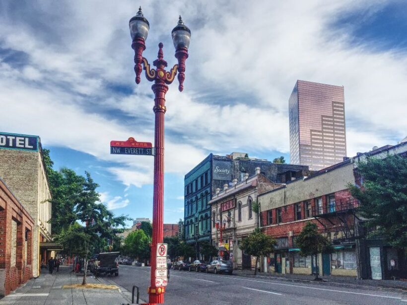 Bike Portland: Bridges, Neighborhoods, Poetry, and Roses - An In-Depth Look at the Portland Bike Tour