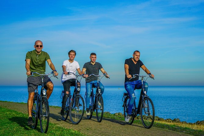 Bike Rental Volendam - Explore the Countryside of Amsterdam - Efficient and Helpful Staff