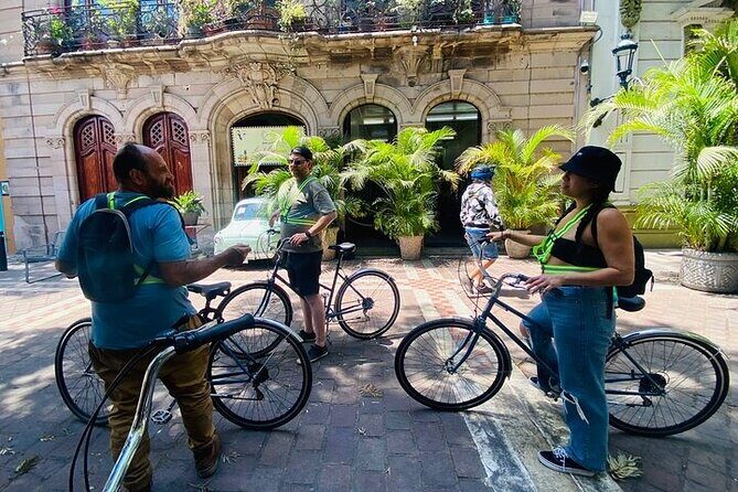 BIKE TOUR in the coolest areas of GUADALAJARA - A Closer Look at the Guadalajara Bike Tour