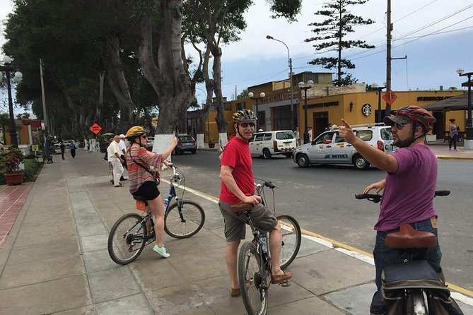 Bike Tour San Isidro, Miraflores and Barranco - Taking in Colonial Architecture in Barranco
