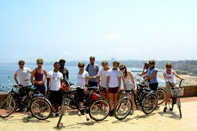 Bike Tour San Isidro, Miraflores and Barranco - Knowledgeable Guides and Enjoyable Experiences