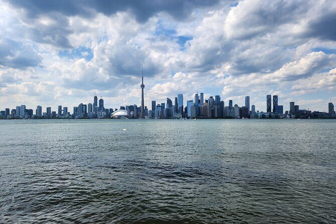 Bike Tour Toronto Harbourfront and Toronto Islands (Economical) - The Sum Up: Who Should Consider This Tour?