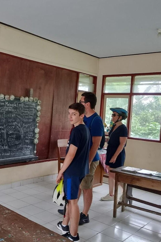 Bike Tour:Downhill,Countryside,Temple,School,Rice Field,Meal - FAQ