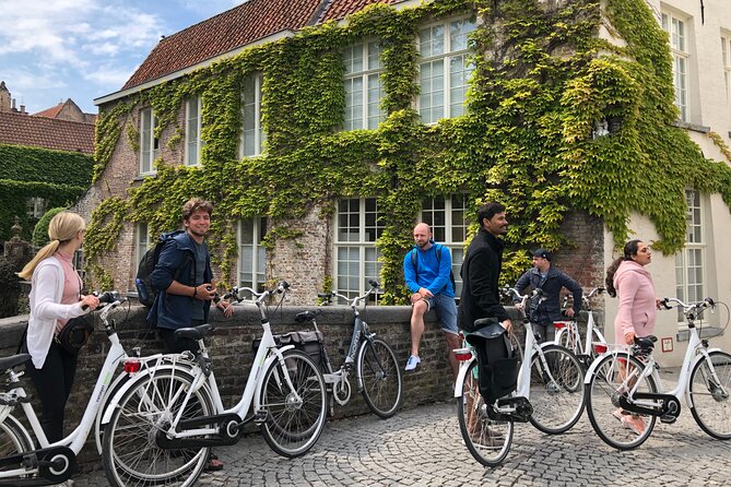 BikeTour Bruges & Damme in Spanish and English - An In-Depth Look at the Bruges & Damme Bike Tour