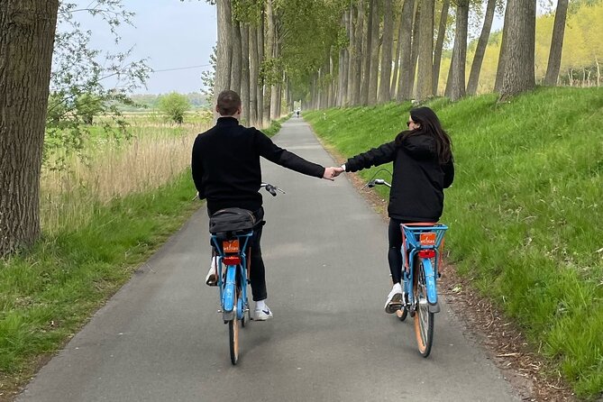 BikeTour Bruges & Damme in Spanish and English - The Sum Up: Who Will Love This Tour?