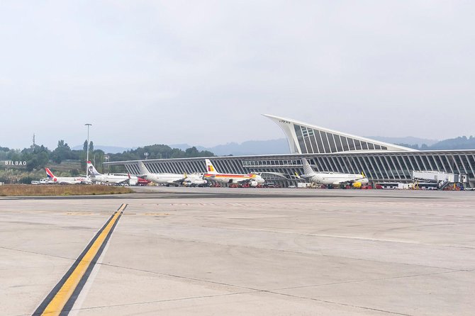 Bilbao Airport Private Departure Transfer - The Experience in Detail
