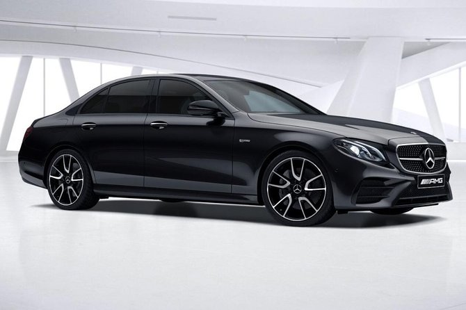 Bilbao Airport Transfers : Bilbao City to Bilbao Airport BIO in Business Car - Key Points