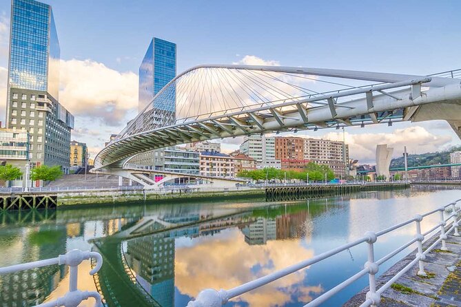 Bilbao Airport Transfers : Bilbao City to Bilbao Airport BIO in Business Car - What Does the Service Include?