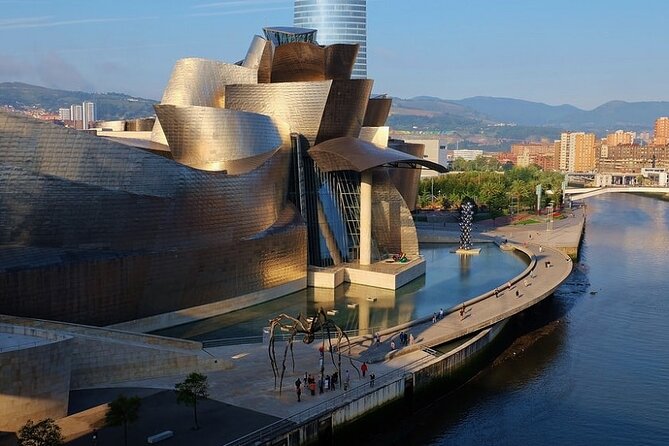 Bilbao Airport Transfers : Bilbao City to Bilbao Airport BIO in Business Car - Practical Details and Booking