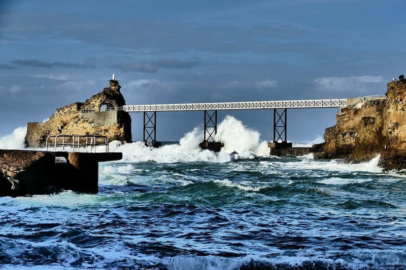 Bilbao: Biarritz, Saint Jean de Luz, and San Sebastian Tour - Transportation and Timing: What Travelers Need to Know
