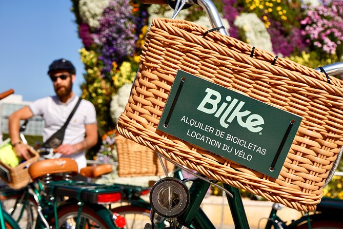 BILBAO-City Highlights Bike Tour - Exploring Bilbao by Bike