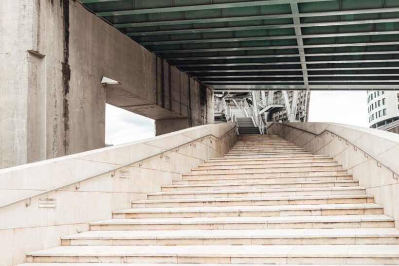 Bilbao: Express Walk with a Local in 60 minutes - Pricing and Value