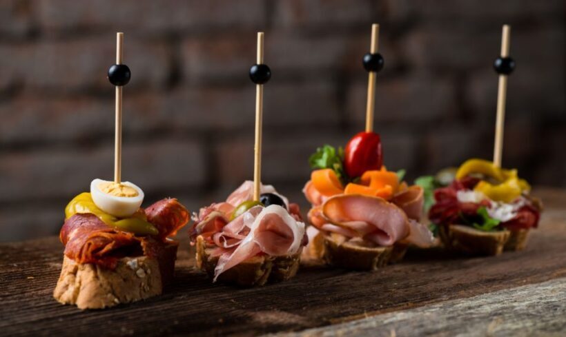 Bilbao: Gastronomic and Cultural Walking Tour with Tastings - Exploring Bilbao’s Old Town: What to Expect