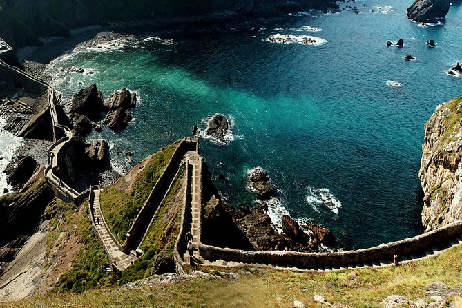 Bilbao, Guggenheim and Gaztelugatxe From San Sebastian - Tips for Your Tour Experience