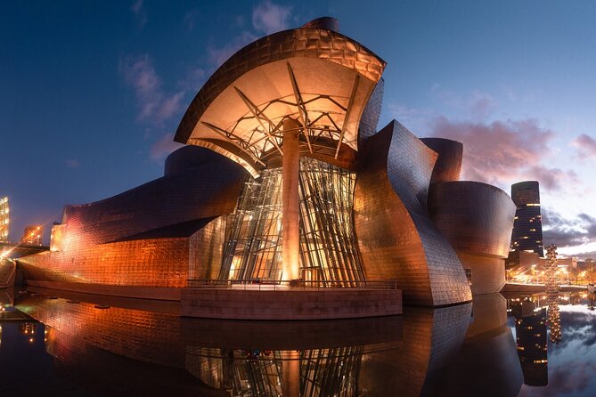 Bilbao & Guggenheim Museum Private Walking Tour with guide - Introduction