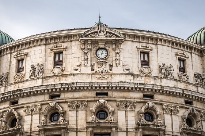 Bilbao & Guggenheim Museum Private Walking Tour with guide - Practical Aspects