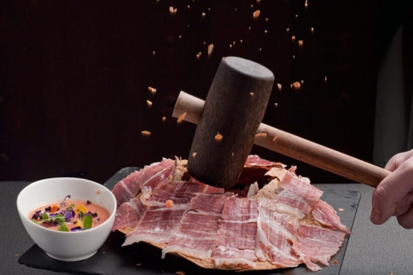 Bilbao: Guggenheim Museum Skip-the-Line Guided Tour & Dinner - Pricing and Value