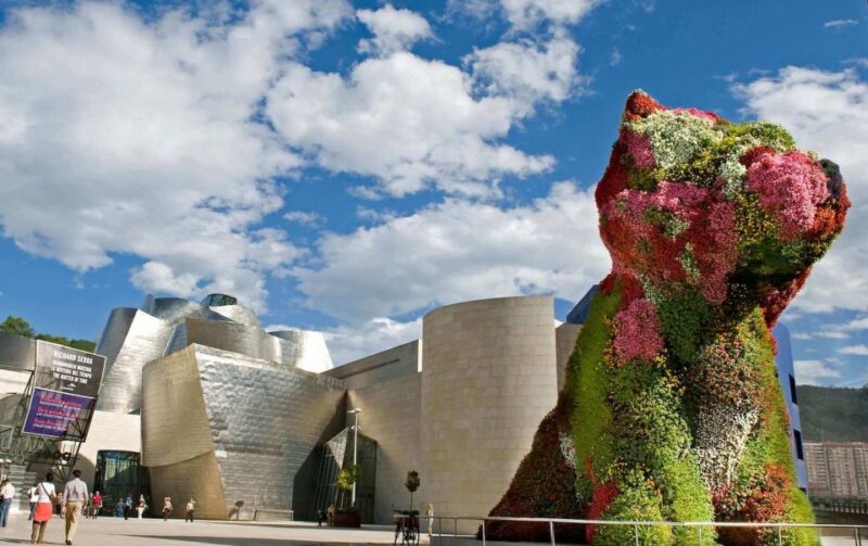 Bilbao: Guggenheim Museum Visit & Private Walking Food Tour - Analyzing the Price and Value