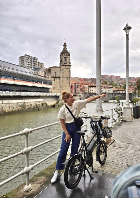 Bilbao: Guided Highlights Small Group E-Bike Tour - The Experience in Detail