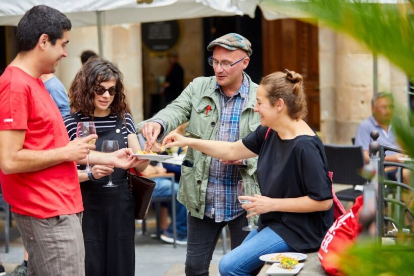 Bilbao: Pintxos and Wine Tasting Tour with Local Guide - Key Points