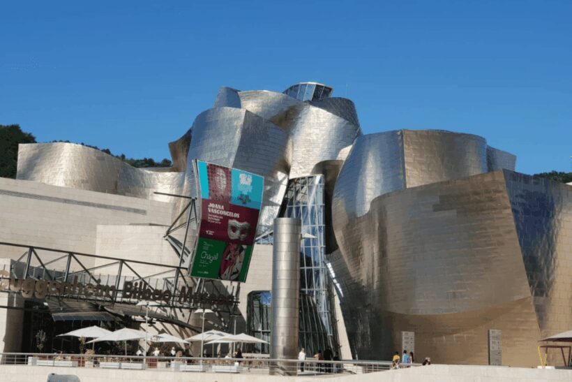 Bilbao: Skip-the-Line Guggenheim Museum Guided Tour - Exploring the Bilbao: Skip-the-Line Guggenheim Museum Guided Tour
