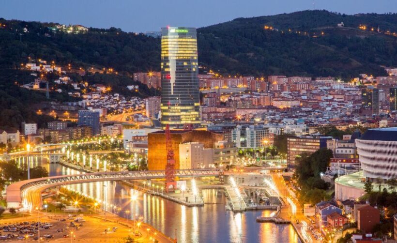 Bilbao: Small-Group Guided Walking Tour - An In-Depth Look at the Bilbao Walking Tour