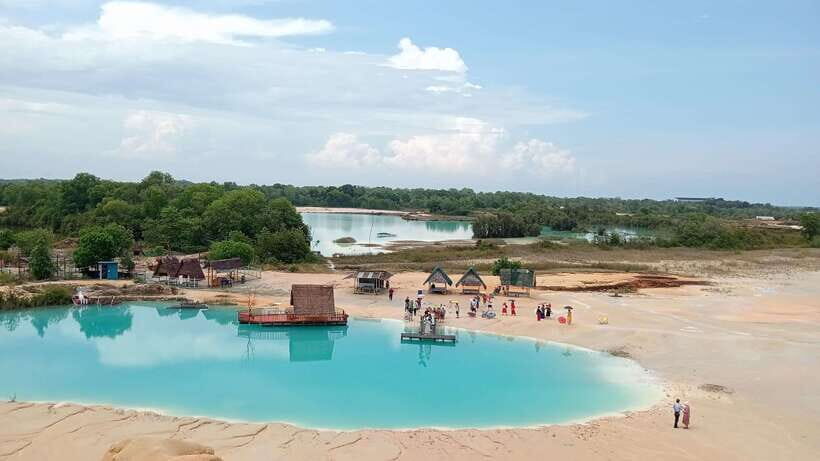 Bintan Desert And Blue Lake Private Tour - Key Points