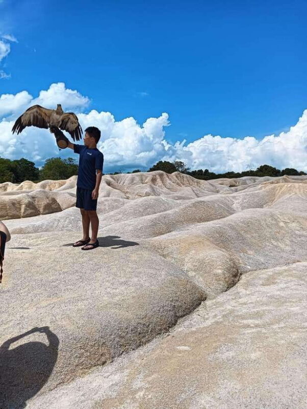 Bintan: Guided Tour of the Bintan Desert and Blue Lake - Transport and Comfort