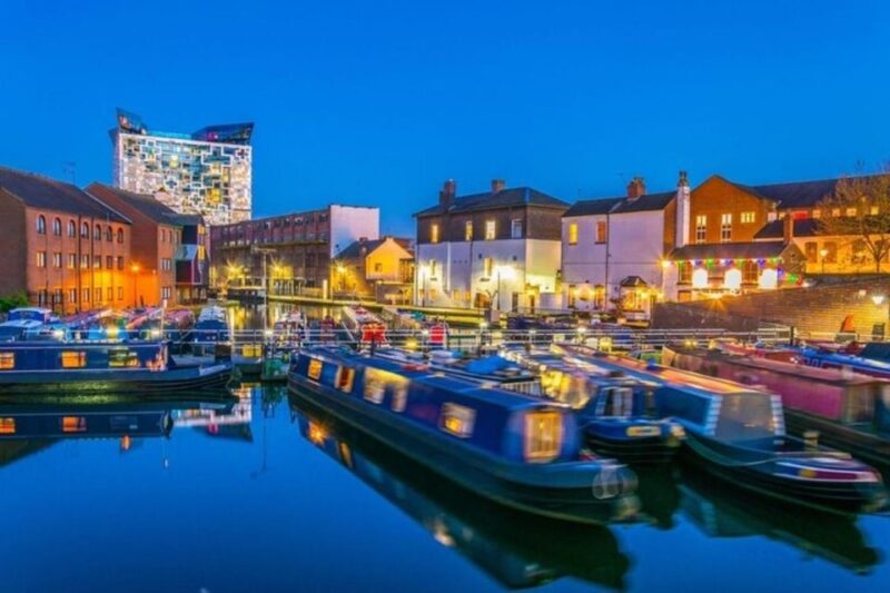 Birmingham : Private Custom Walking Tour With a Local Guide - The Sum Up