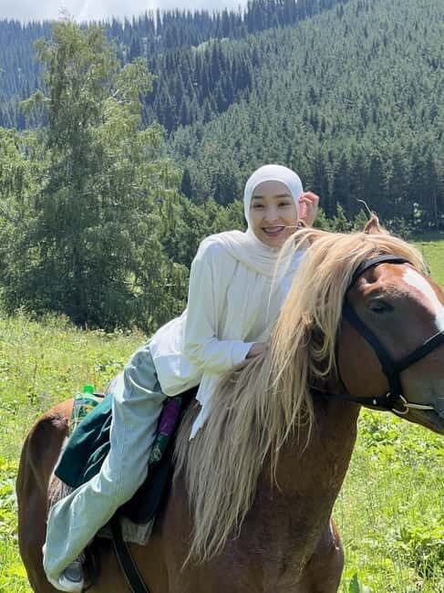 Bishkek: City Tour and Horseback Riding Tour with Hotel - The Experience of the Highlights