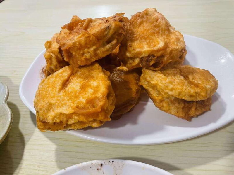 Bite and Stroll: Brunch Tour in Old Town Beijing! - Highlights and Authentic Experiences