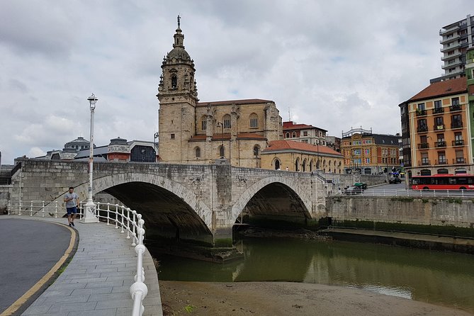 Bizkaia. Bilbao route. Tour of Bilbao, a modern city to discover. - FAQ