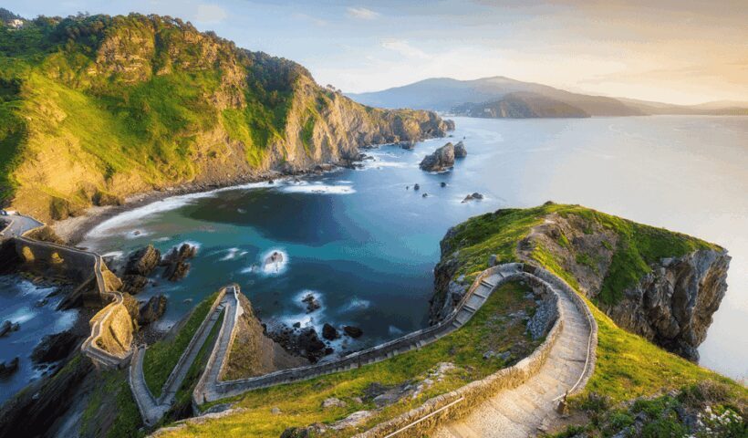 Bizkaia Bridge & Gernika/Bermeo & Gaztelugatxe Private Tour - The Value Proposition