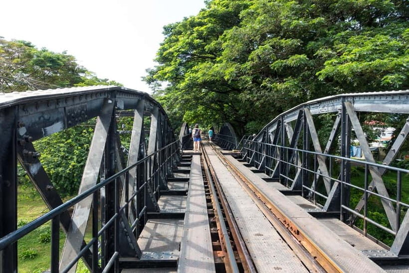 BKK: Damnoen Floating Market, Maeklong Rail & River Bridge - A Day Out of Bangkok: What to Expect