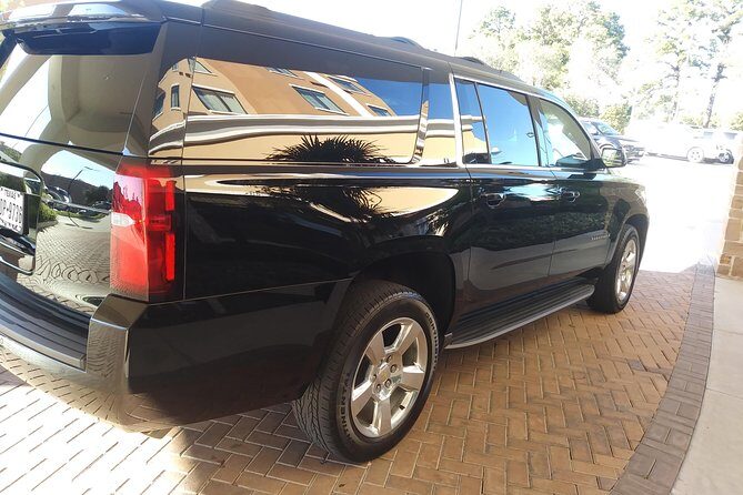 Black Car SUV One Way IAH Airport to Galleria, Houston, TX. - Who Should Consider This Service?