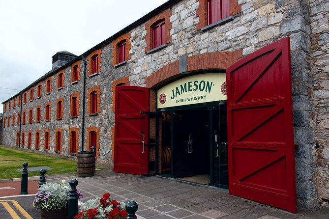Blarney Castle Cork City and Jameson Distillery Semi Private Tour - Highlights of Blarney Castle