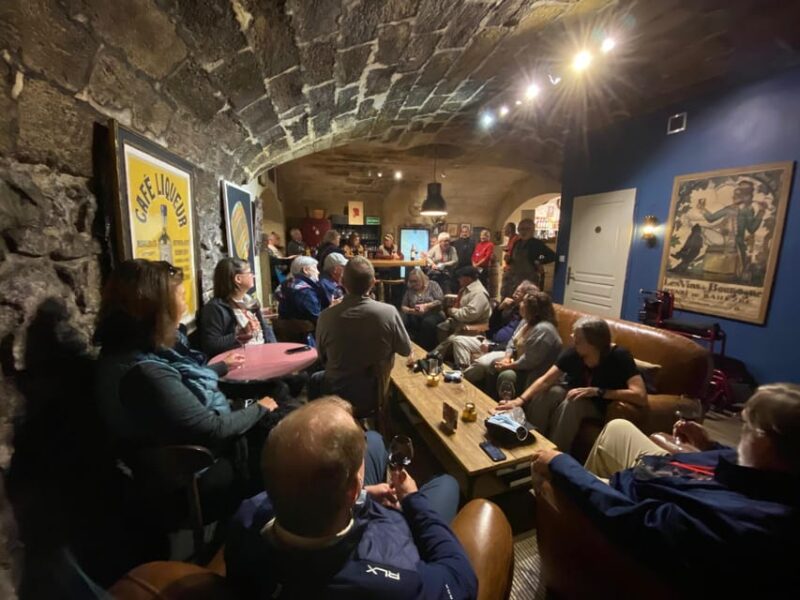 Blaye: the secrets of Blaye, wine, art, history and old cars - Authentic Experiences That Offer Real Value