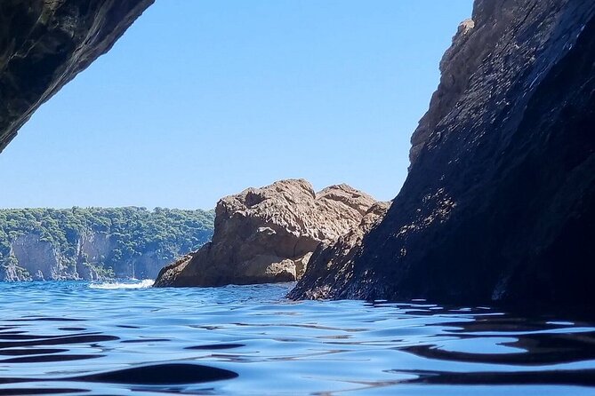 Blue and Green Cave Tour From Dubrovnik,Private Speed Boats - Meeting and Pickup